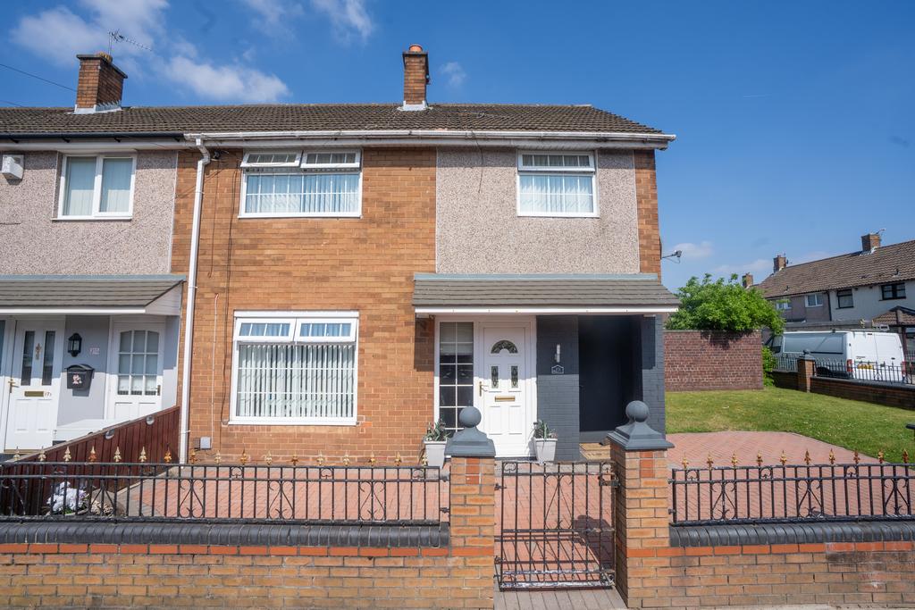 Redruth Road, Liverpool L11 3 bed end of terrace house for sale - £150,000