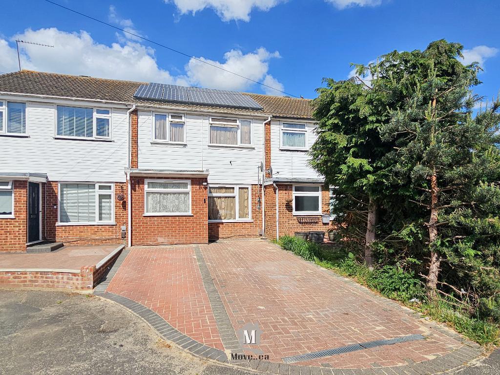 Lorne Close, Slough, SL1 2TN 3 bed house - £400,000