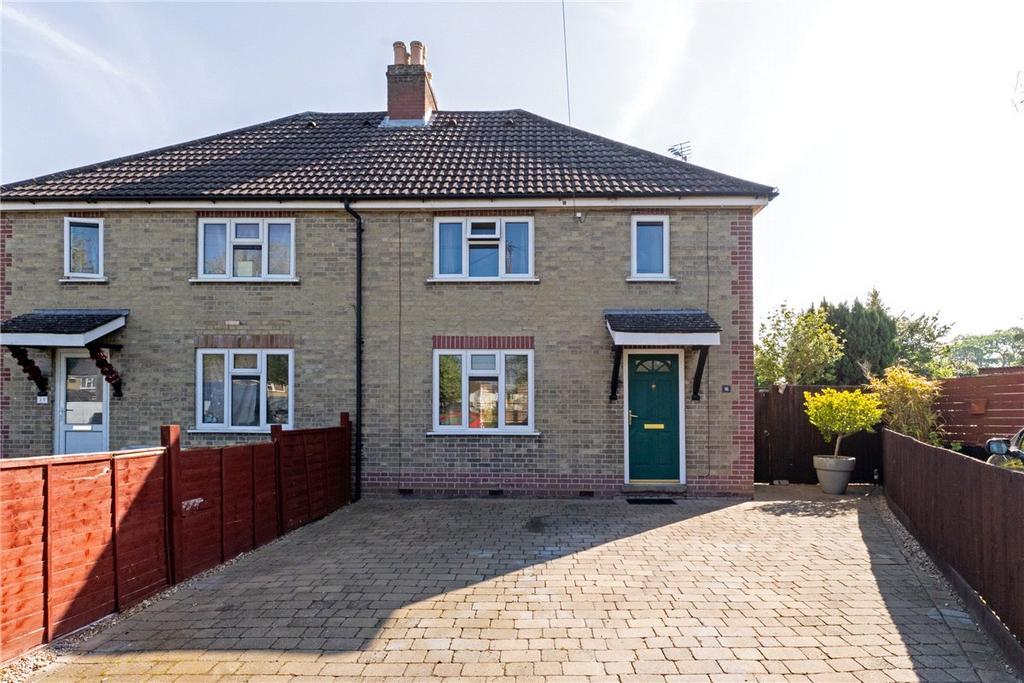 Queens Meadow, Cambridge, CB1 3 bed semi-detached house for sale - £450,000
