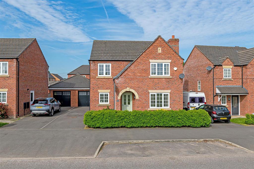 Wharford Lane, Runcorn 4 bed detached house for sale - £350,000