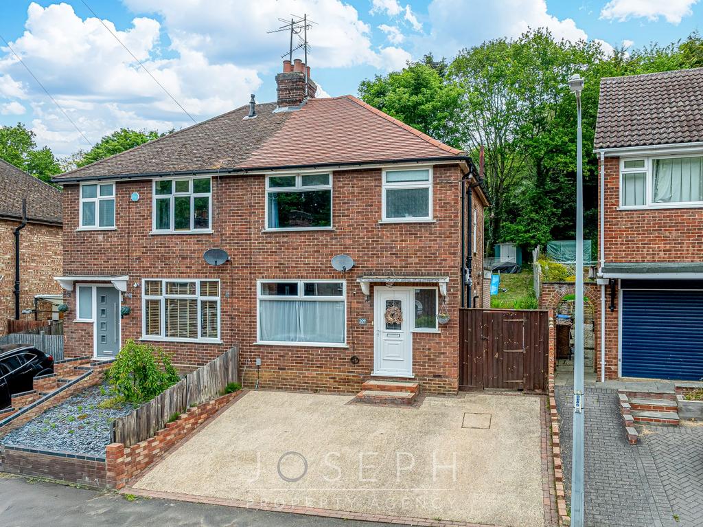 Cavendish Street, Ipswich, IP3 3 bed semi-detached house for sale - £ ...