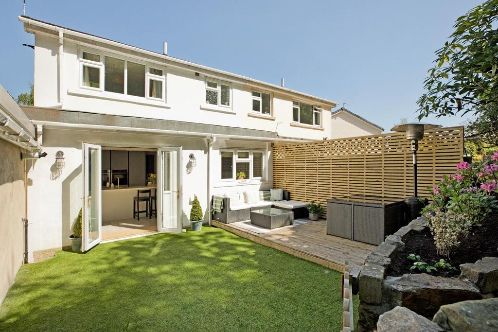 Easby Close, Ilkley LS29 3 bed semi-detached house for sale - £440,000
