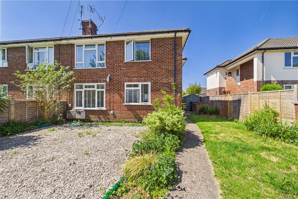 Alder Drive, Tilehurst, Reading... 2 bed maisonette for sale - £250,000