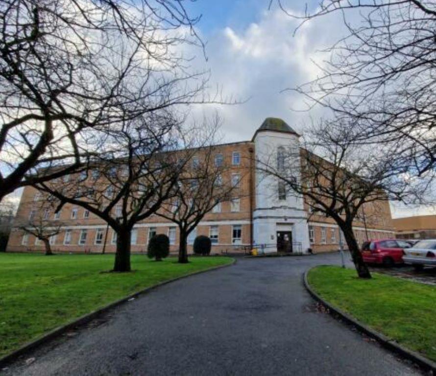Demesne Road, Manchester M16 1 bed flat for sale - £14,000