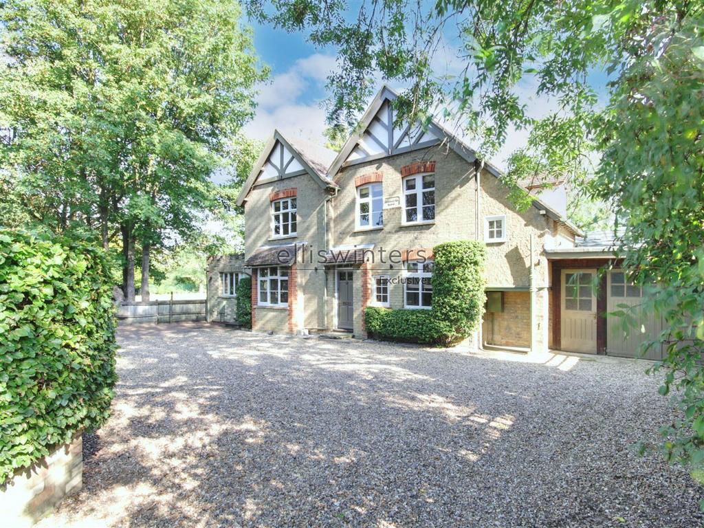 Ramsey Road, St. Ives, PE27 4 bed detached house for sale - £950,000