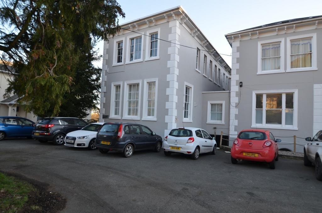 Park Field, Victoria Road, Malvern... 1 bed apartment to rent - £725 ...