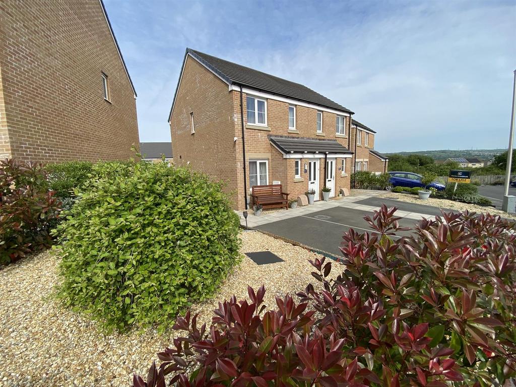 Ffordd Y Glowyr, Carway, Kidwelly 2 bed semi-detached house for sale ...