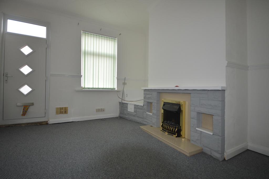 Albert Road, Parkgate, Rotherham... 3 bed house to rent - £695 pcm (£ ...