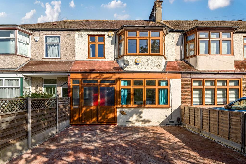 Firstway, Raynes Park, London, SW20 3 bed terraced house for sale - £ ...