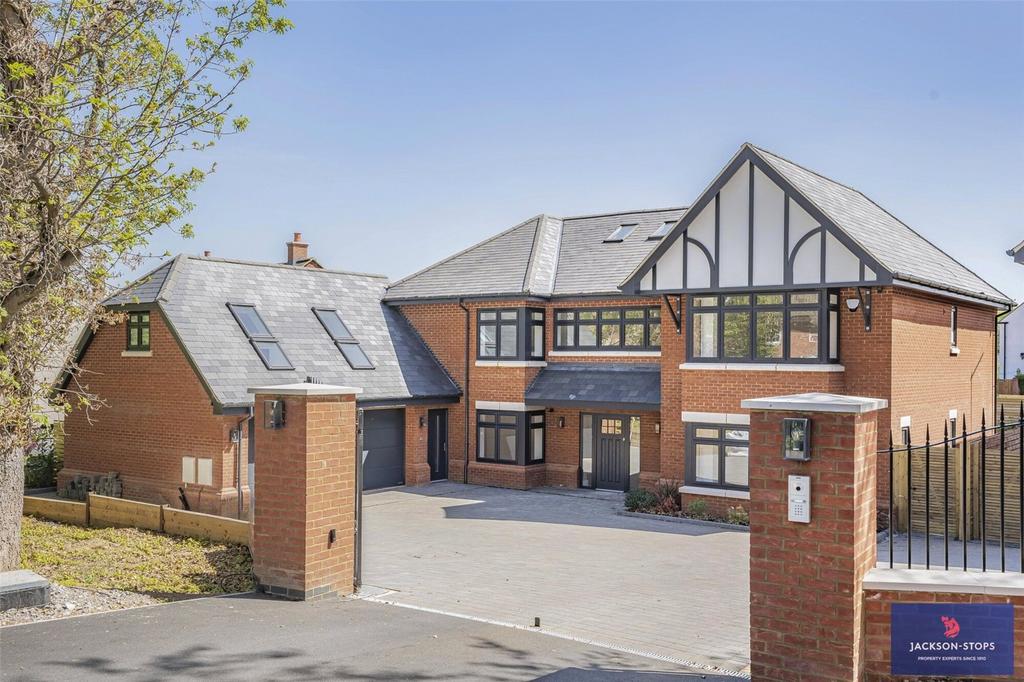 Towcester Road, Silverstone... 6 bed detached house for sale - £1,325,000