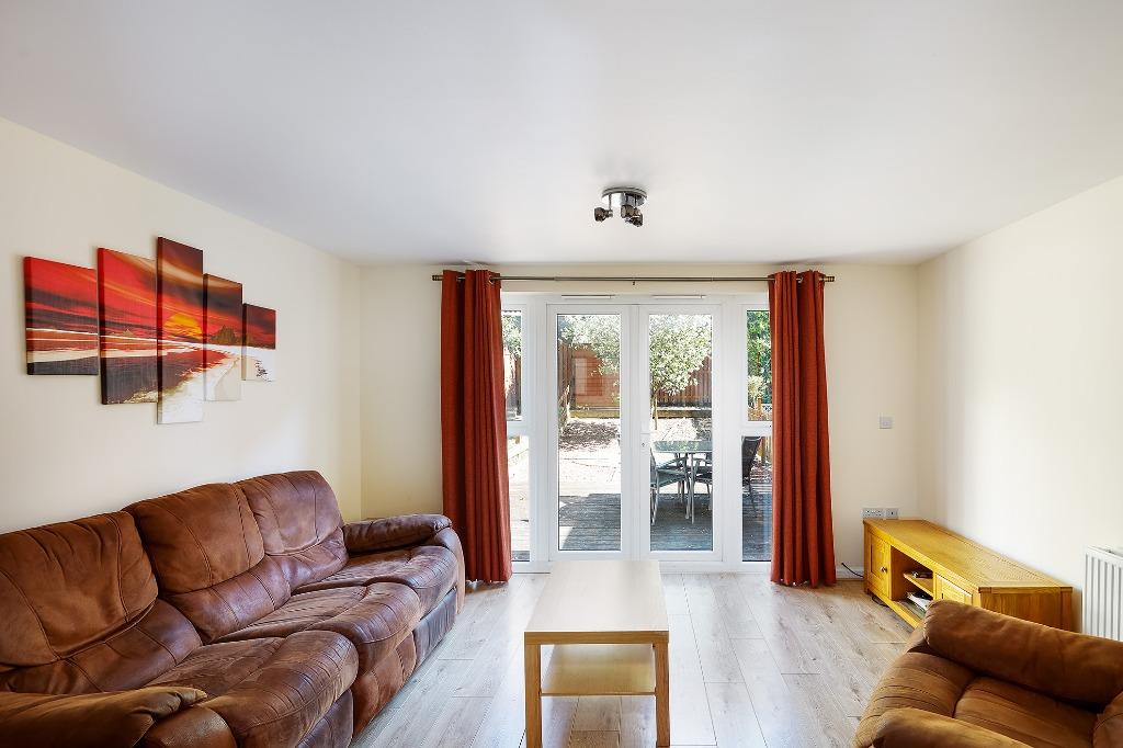 Slateford Gait, Edinburgh EH11 4 bed townhouse - £2,500 pcm (£577 pw)