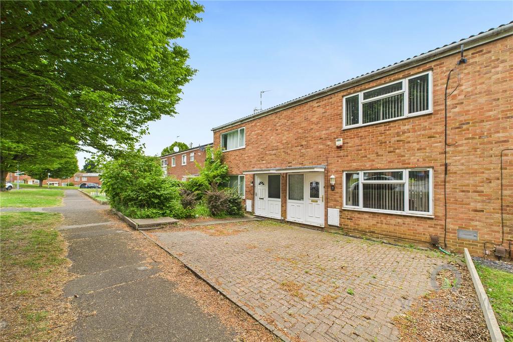 Montague Crescent, Duston NN5 2 bed terraced house for sale - £195,000