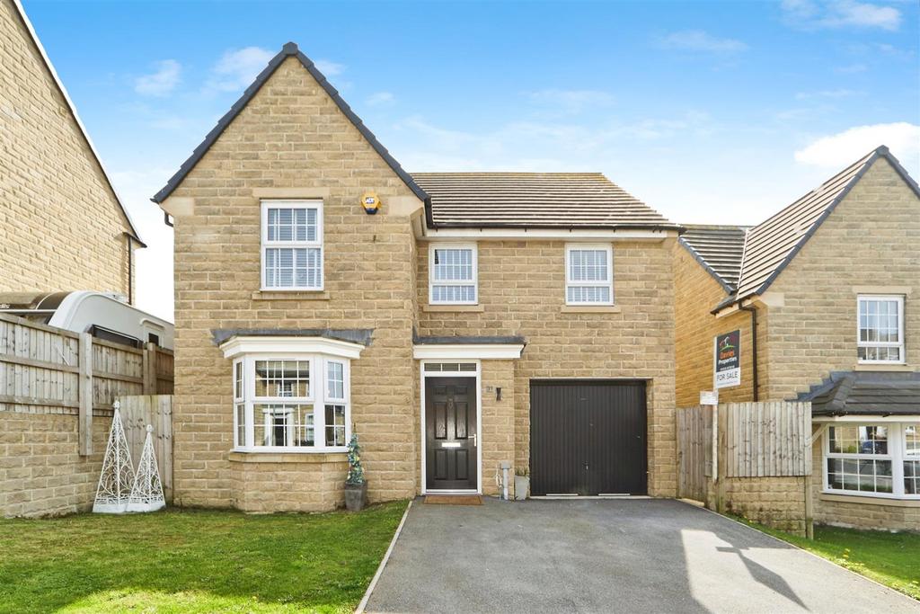 The Brow, Cullingworth, BD13 5FA 4 bed detached house - £424,950