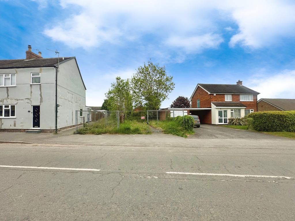 Grange Road, Hugglescote, LE67 Land for sale - £100,000
