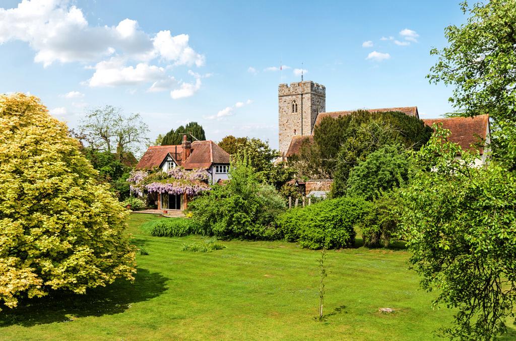 Church Street, Old Woking, Woking, GU22 3 bed detached house for sale ...