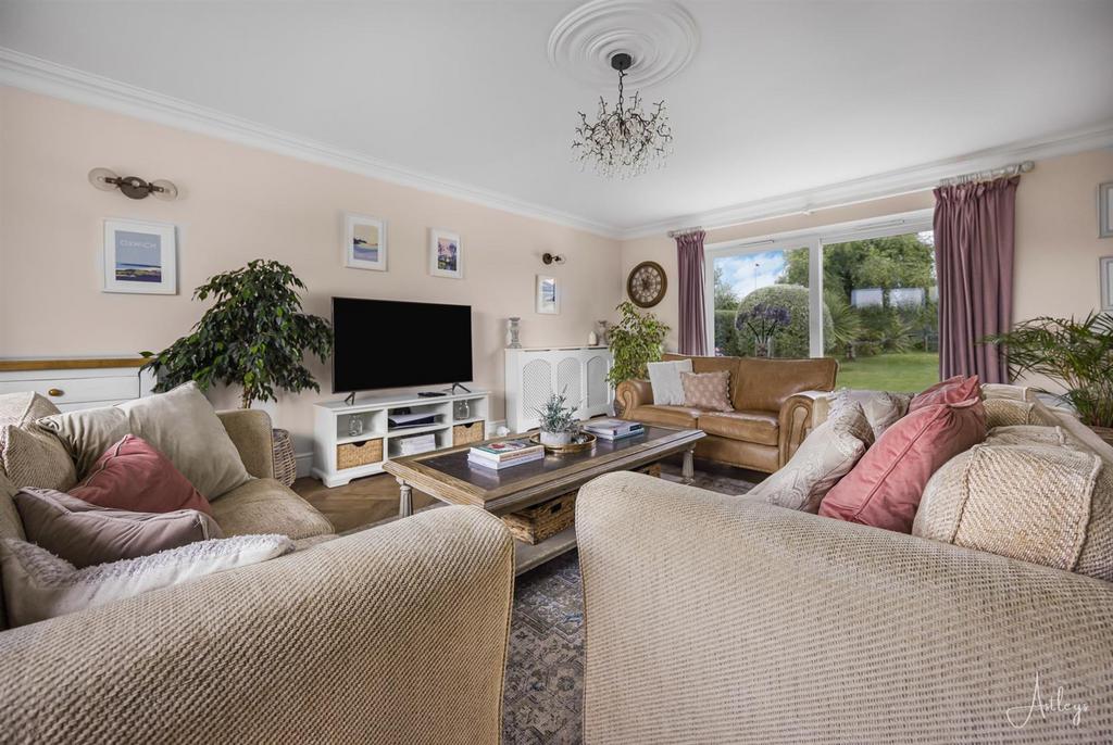 Pennard Road, Pennard, Swansea 4 bed detached house for sale - £750,000