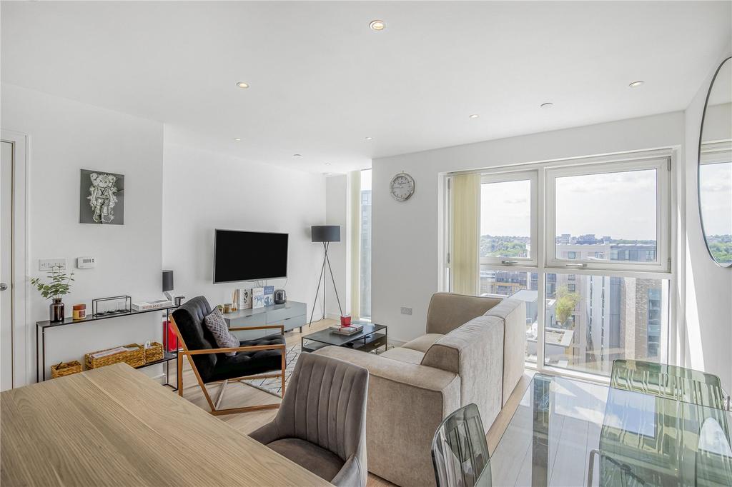 Enterprise Way, London, SW18 1 bed flat - £2,200 pcm (£508 pw)
