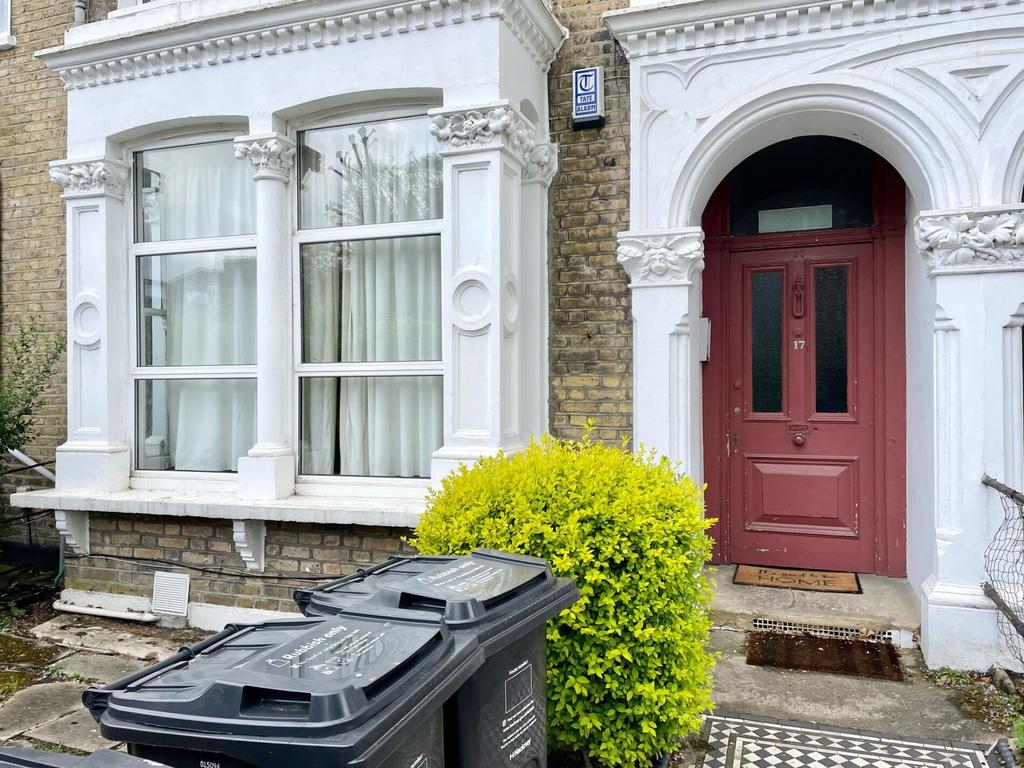 Queen Elizabeth's Walk N16 1 bed flat to rent - £1,750 pcm (£404 pw)