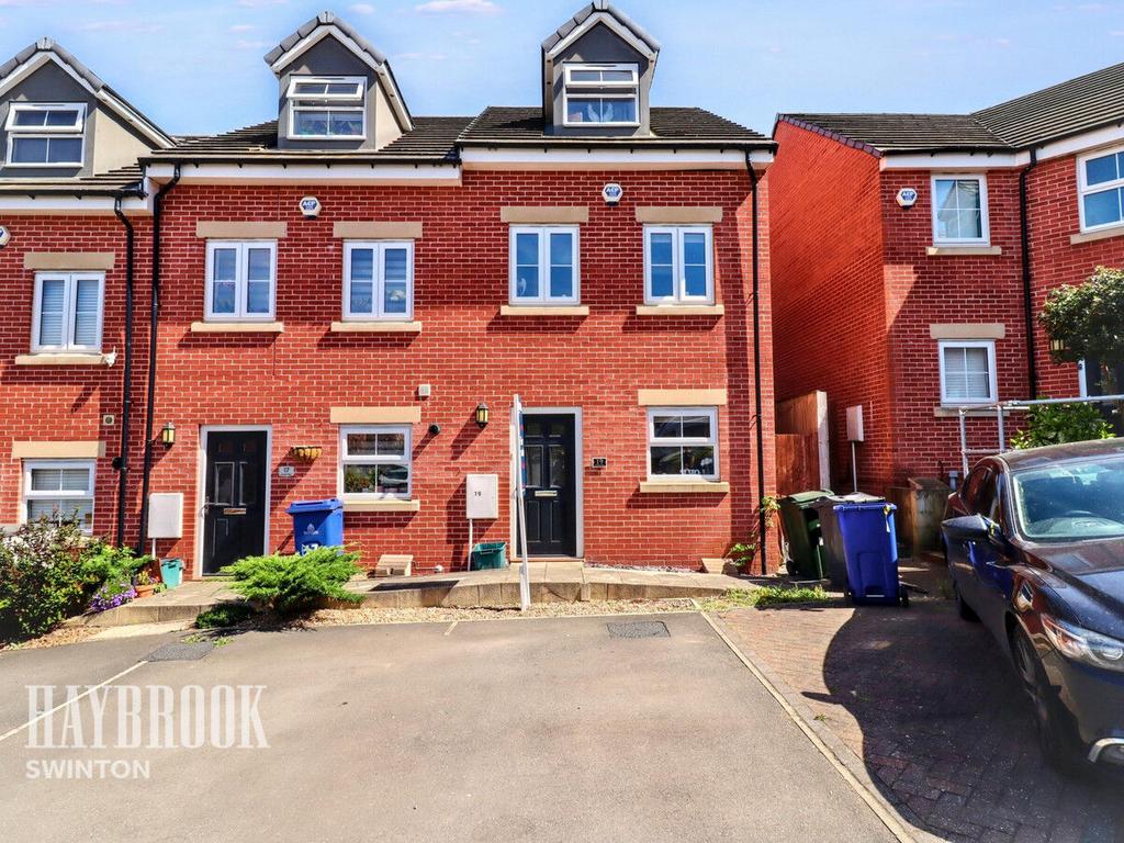 Harper Rise, Doncaster 3 bed end of terrace house for sale - £150,000