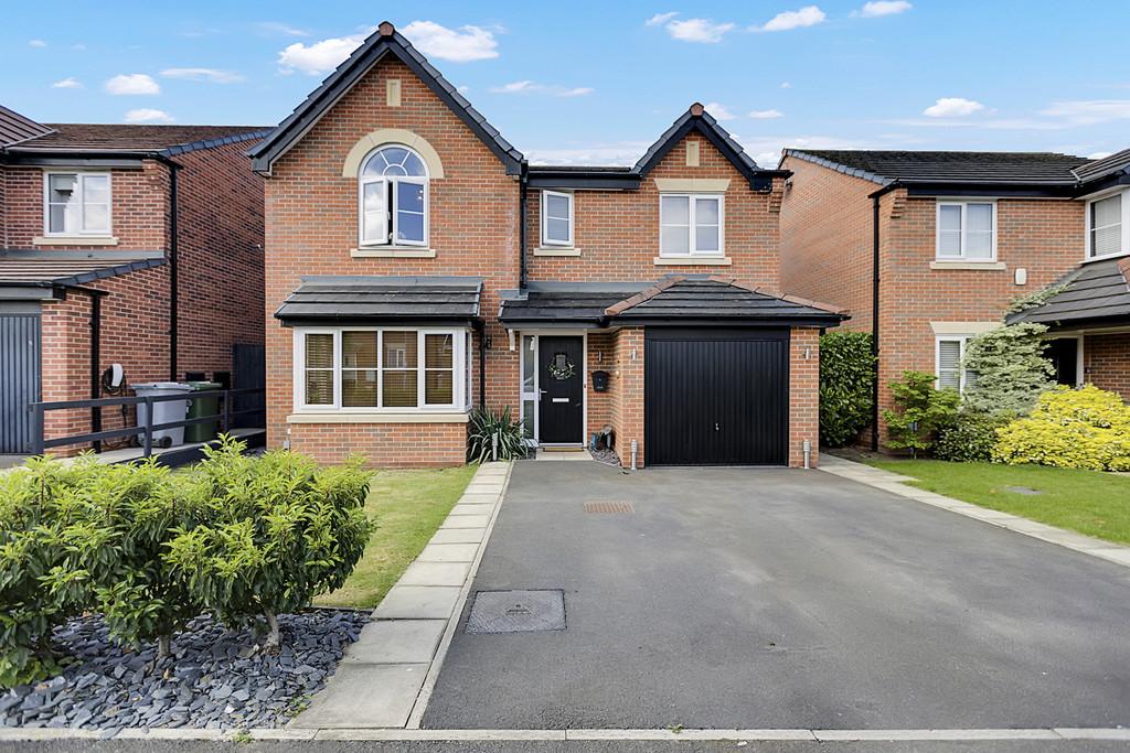 Clive Way, Middlewich 4 bed detached house - £350,000