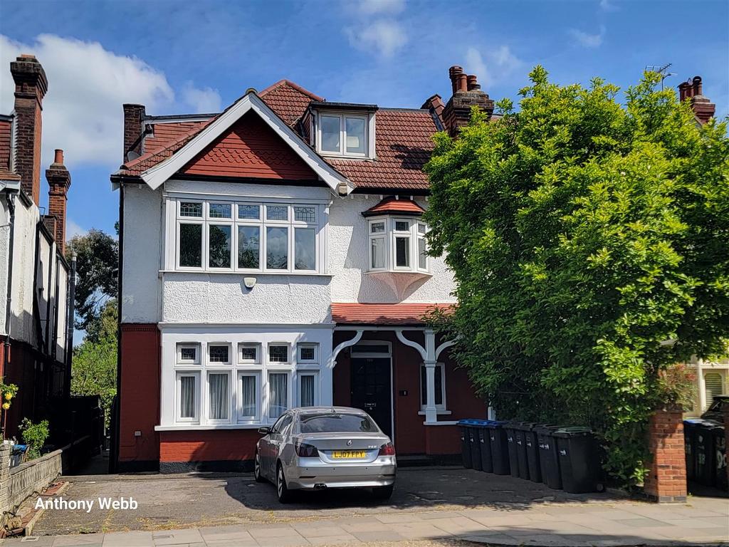 Aldermans Hill, Palmers Green, N13 2 bed flat for sale - £550,000