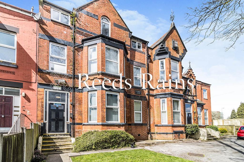 Birch Lane, Greater Manchester M13 1 bed apartment to rent - £825 pcm ...