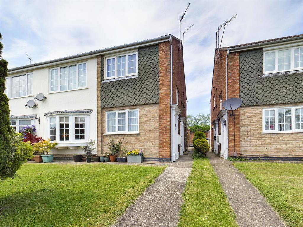 Malpas Drive, Northampton NN5 2 bed flat - £975 pcm (£225 pw)