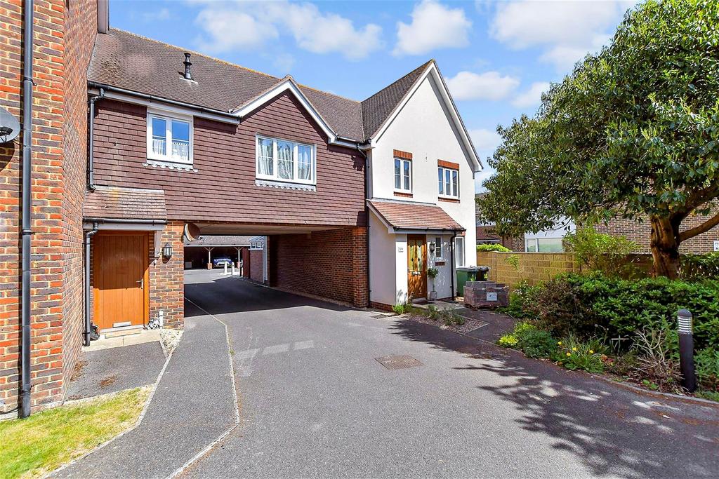 Woodlands Avenue, Rustington, West... 1 bed coach house for sale - £210,000