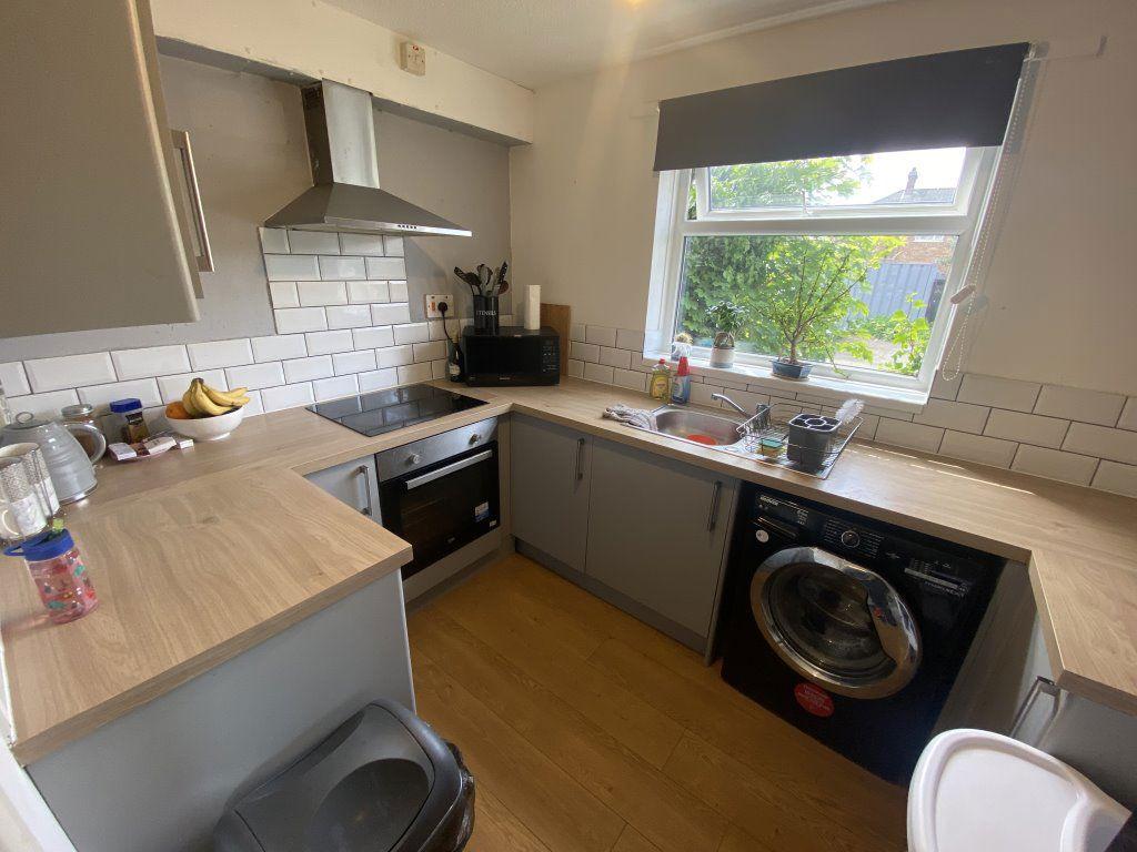 Star Mews, Peterborough, PE1 5HY 2 bed flat - £900 pcm (£208 pw)