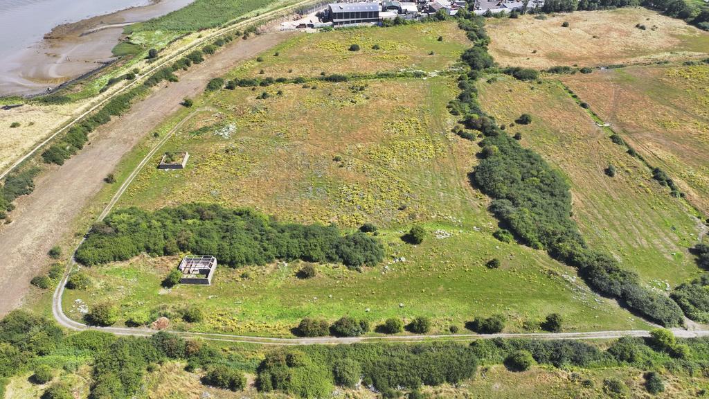 Ness Road, Erith, Kent, DA8 Land - £25,000