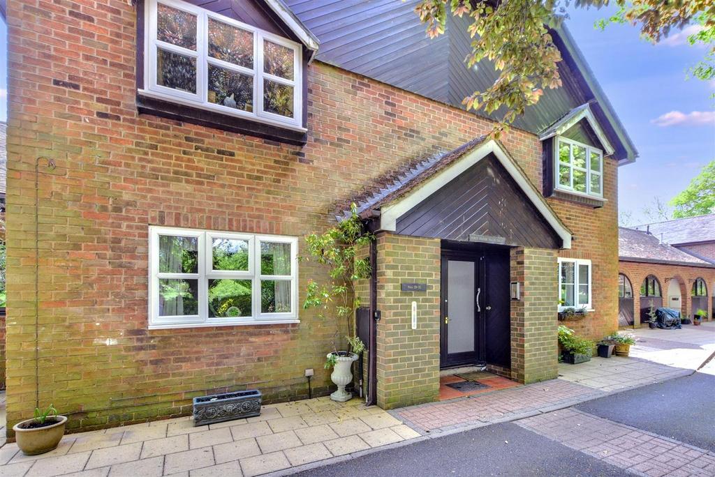 Maple Cottages, Risley Hall, Risley... 2 bed apartment for sale - £190,000