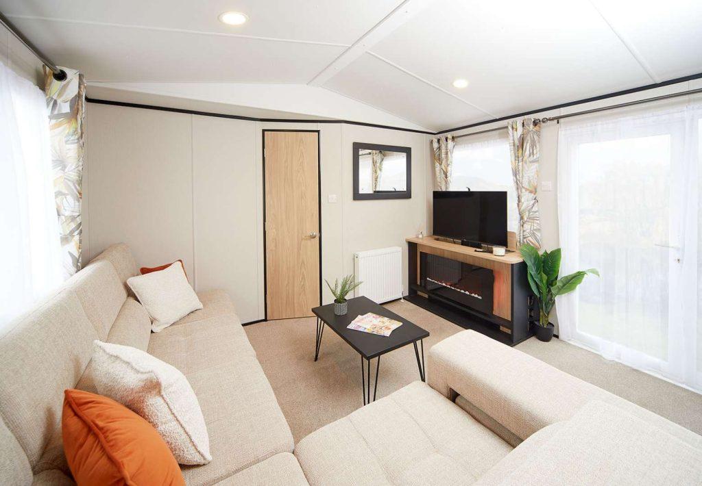 Riverside Holiday Park 2 bed park home - £69,995