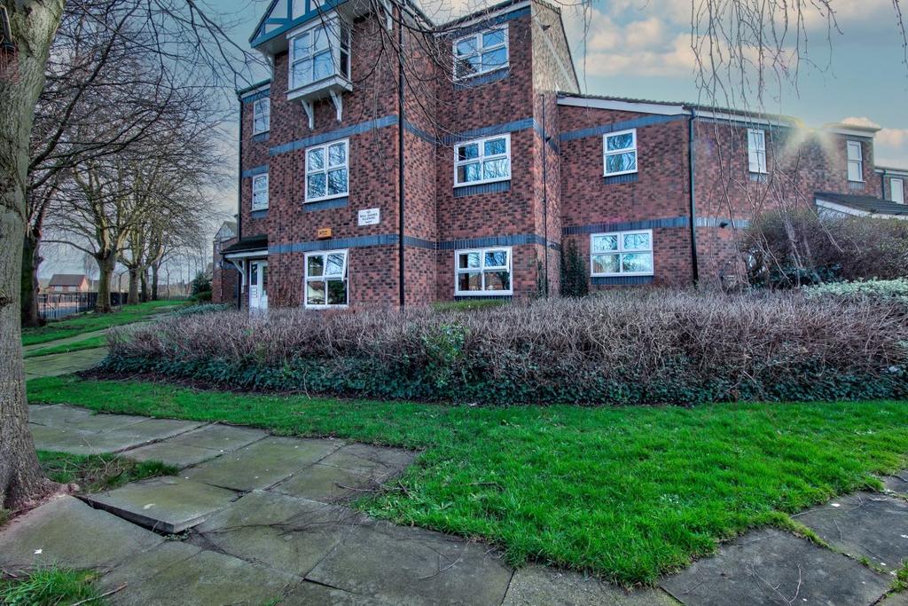 Howden Way, Eastmoor, WF1 1 bed flat for sale - £78,000