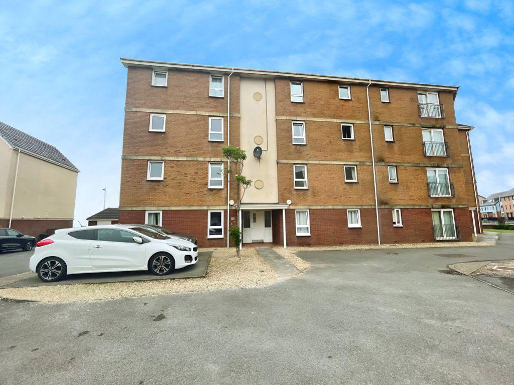 Jersey Quay, Port Talbot, SA12 6QN 2 bed flat to rent - £875 pcm (£202 pw)
