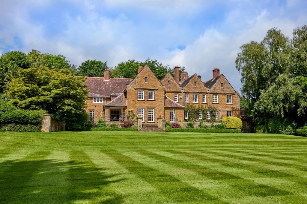 Cross Hill Road, Adderbury, BANBURY... 6 bed detached house for sale ...