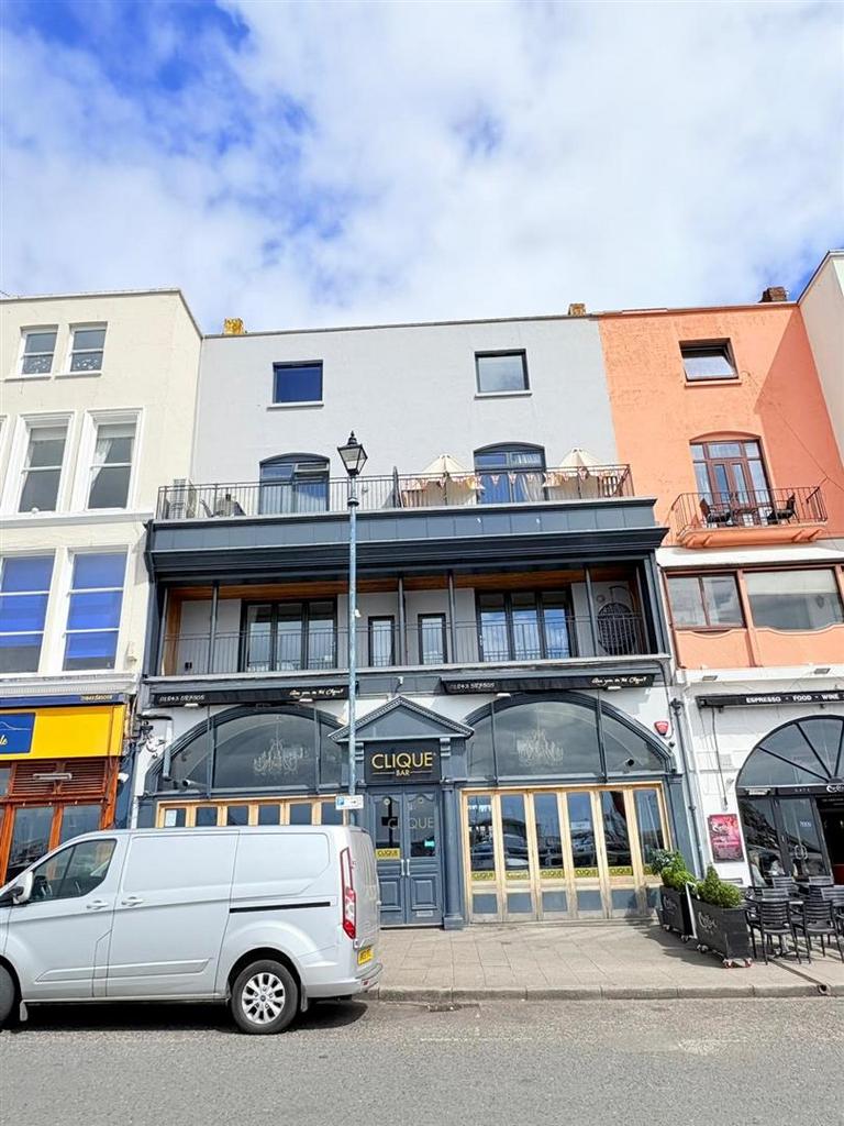 Harbour Parade, Ramsgate CT11 1 bed apartment for sale - £220,000