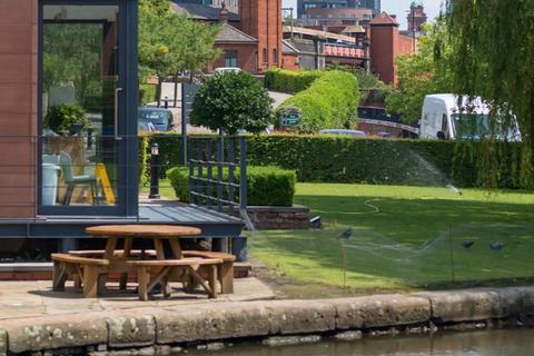 Commercial Property to Rent in Manchester | OnTheMarket
