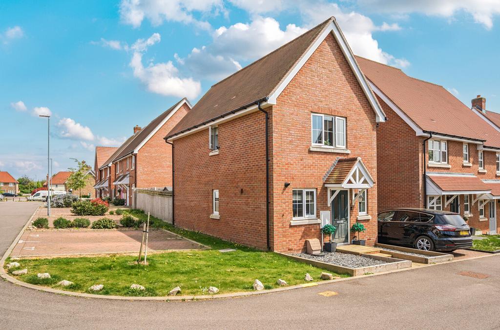 Sant Road, Elsenham, CM22 2 bed detached house for sale - £187,500
