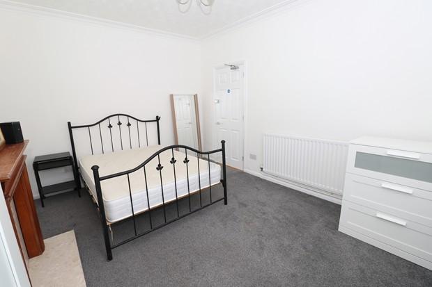 Room 1 @ 61 Brooklyn Street, Crewe, CW2 4 bed house share - £480 pcm (£ ...