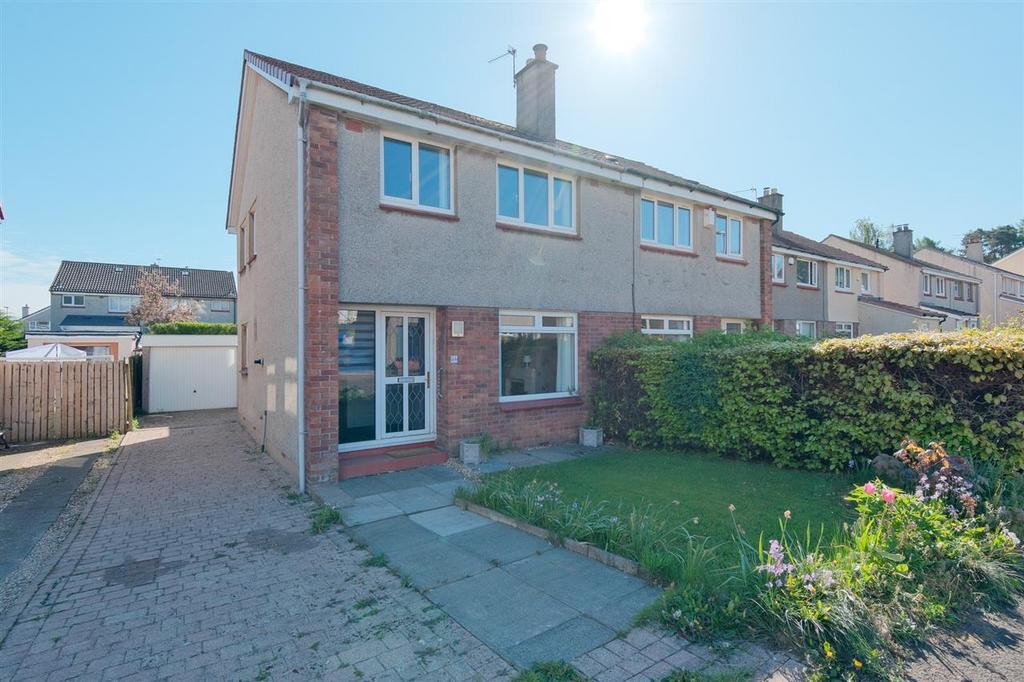 Avonbank Crescent, Hamilton 3 bed semi-detached house - £180,000