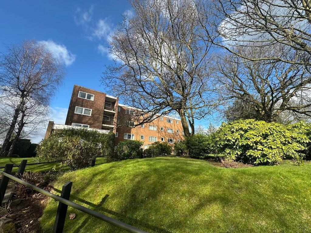 Doncaster Road, Rotherham, South... 1 bed apartment - £37,000