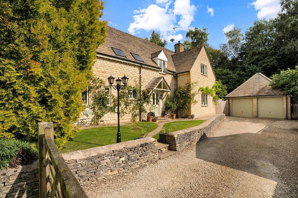 Cotswold Meadows, Great Rissington... 5 bed detached house for sale - £ ...