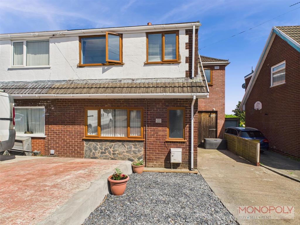 Beech Street, Summerhill, Wrexham 4 bed semi-detached house for sale ...