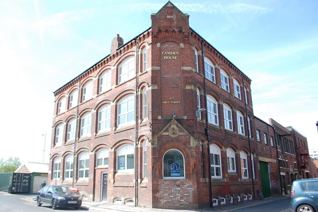 Grey Street, Greater Manchester OL6 Penthouse - £600 pcm (£138 pw)