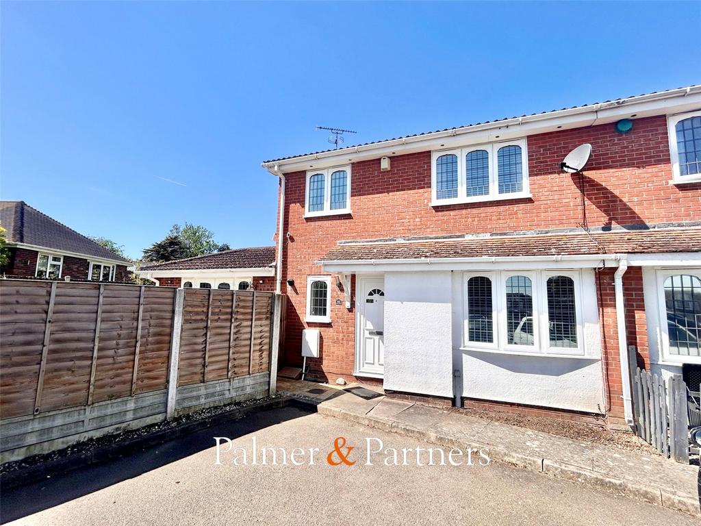 Archery Fields, Clacton-on-Sea... 2 bed semi-detached house for sale ...