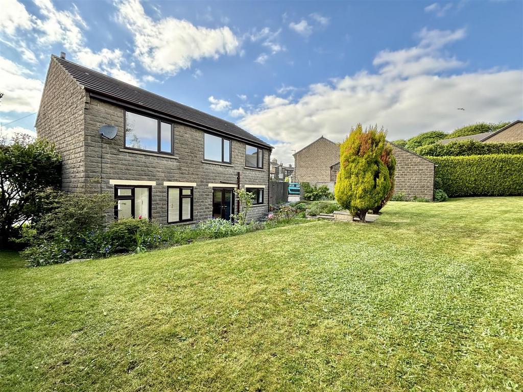 Shibden Head Court, Bradford BD13 4 bed detached house for sale - £360,000