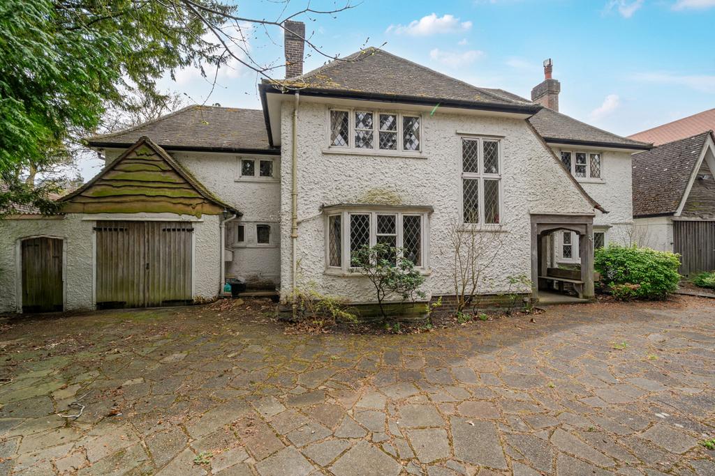 Forest Ridge, Keston, Bromley 4 bed detached house for sale - £2,300,000