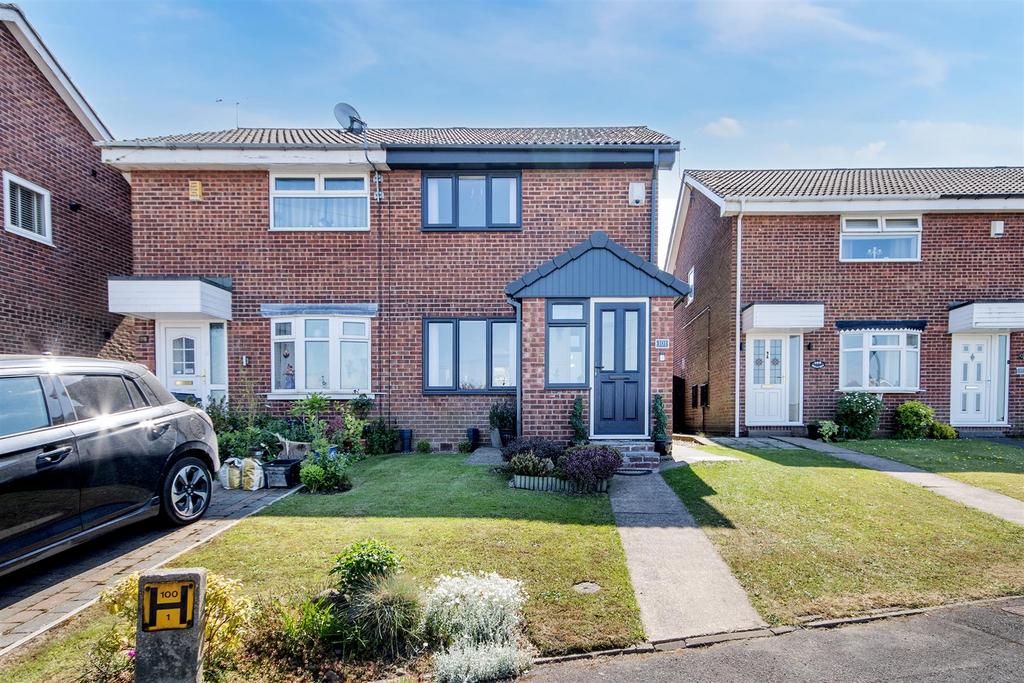 Bramley Grange Crescent, Bramley... 2 bed semi-detached house - £179,995