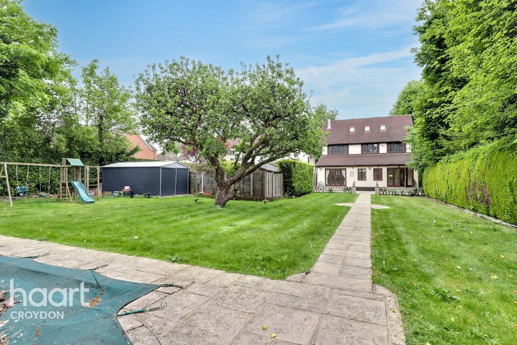 Smitham Bottom Lane, Purley 6 bed detached house for sale - £1,150,000