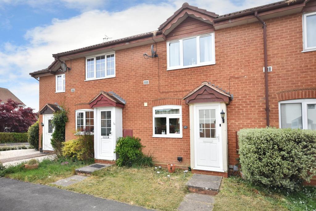 Smallfield, Surrey, RH6 2 bed terraced house for sale - £340,000